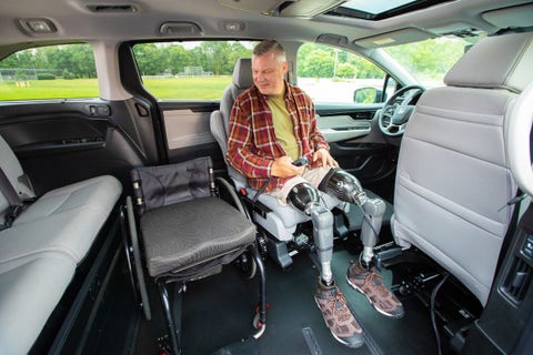 Accessible Vehicle Transfer Seats | BraunAbility