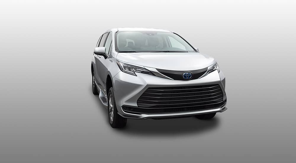 Toyota Sienna Hybrid Wheelchair Van | BraunAbility