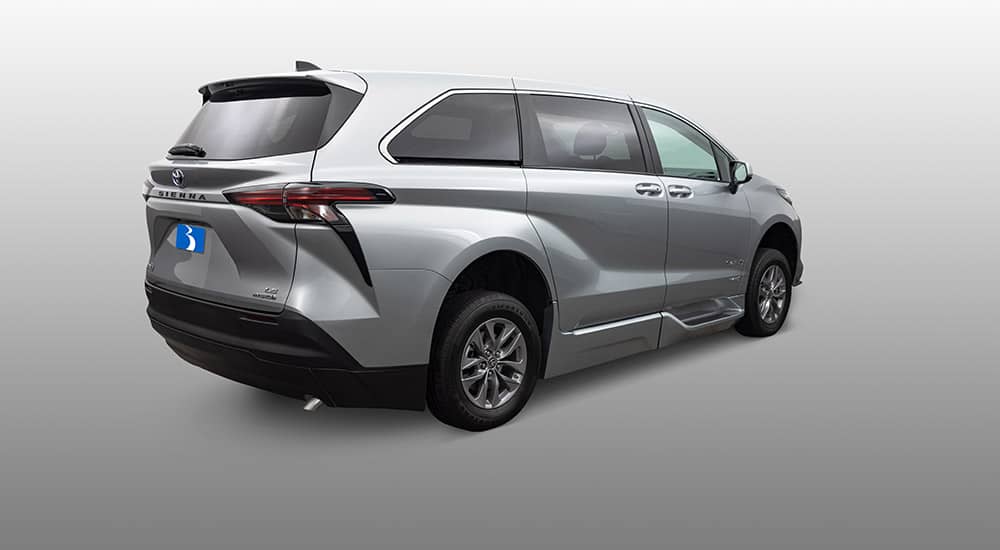 Toyota Sienna Hybrid Wheelchair Van | BraunAbility