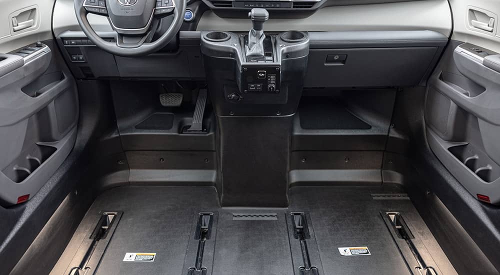 Toyota Sienna Hybrid Wheelchair Van | BraunAbility