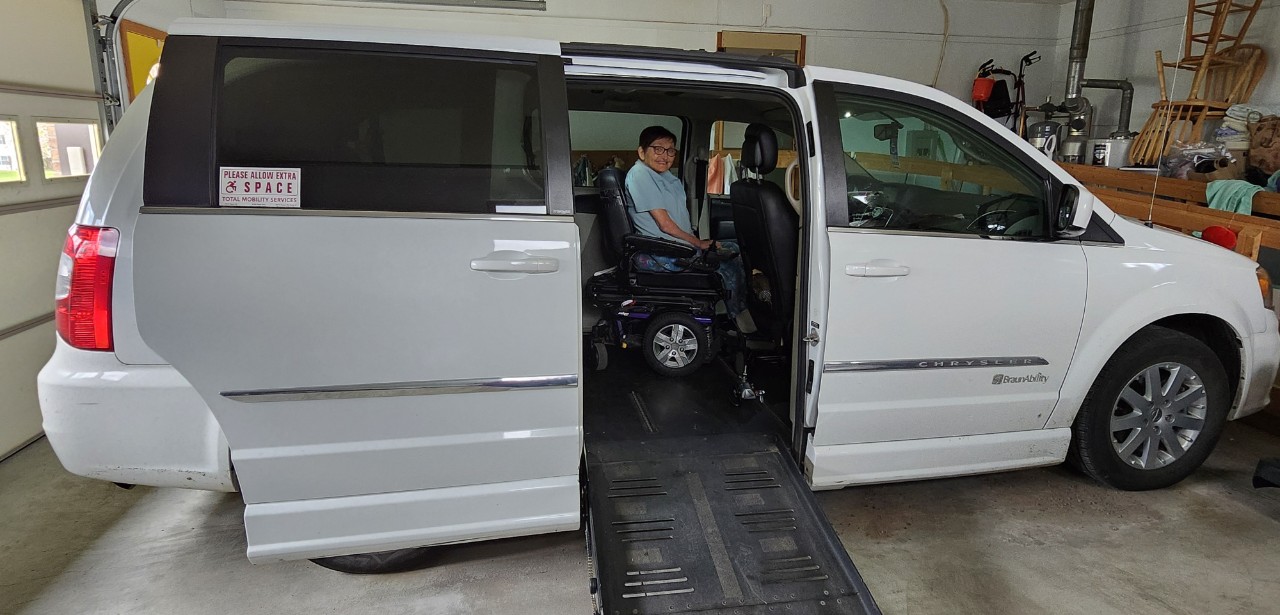 Retired Teacher Finds Freedom in a BraunAbility Wheelchair Van ...